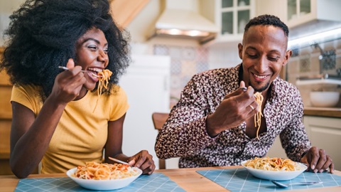 Hoeveel gram pasta per persoon is ideaal?