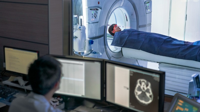 Extra kosten voor MRI-scan: is het legaal?