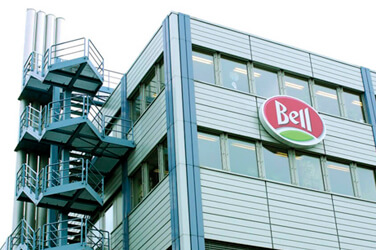 Bell Food Group zet matig eerste halfjaar neer